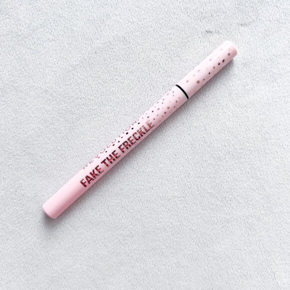 Sephora | Makeup | Revolution Fake The Freckle Self Tan Freckle Pen ...